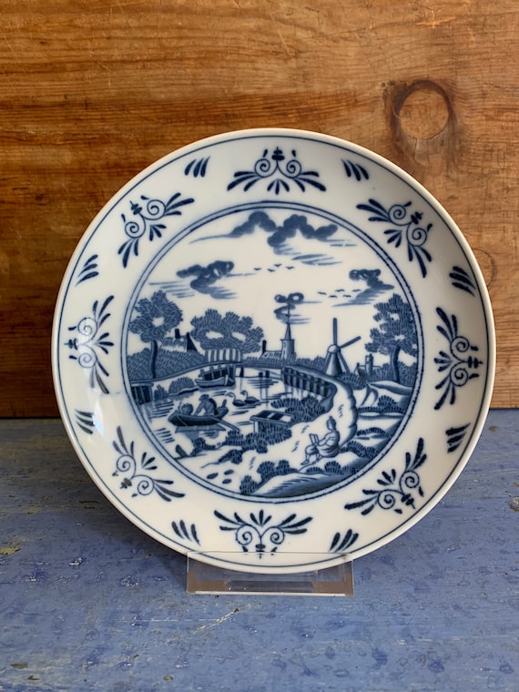 Rugerio Pottery Plates