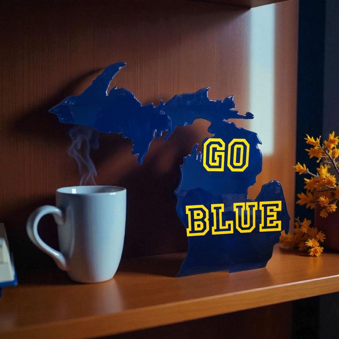 University of Michigan Epoxy Resin Wall Art – U of M Michigan State ...