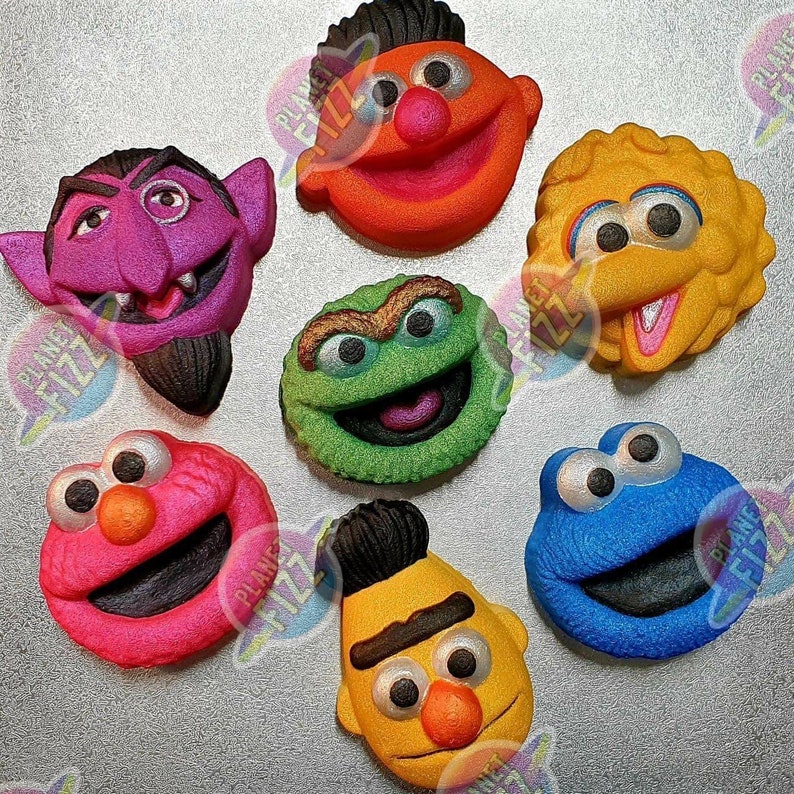 MOLD Medium Childrens Character Friends Plastic Bath Bomb | Etsy