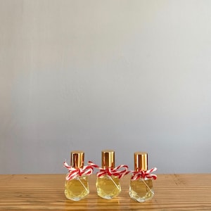 Mrs. Claus Clean Ingredient Mini Perfume Roller - Etsy