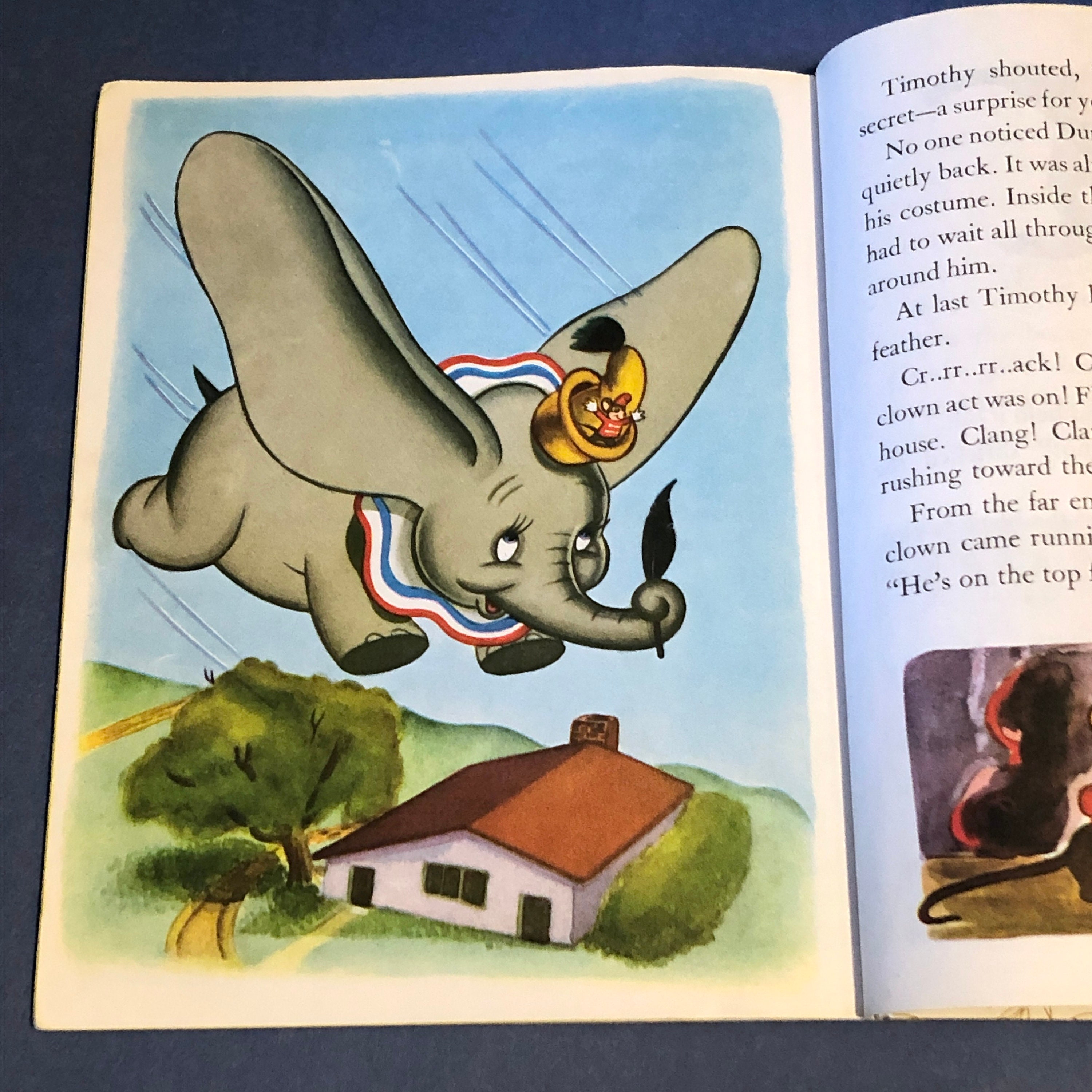 Dumbo Little Golden Book Disney Golden Books Dumbo 104-33 1982 - Etsy