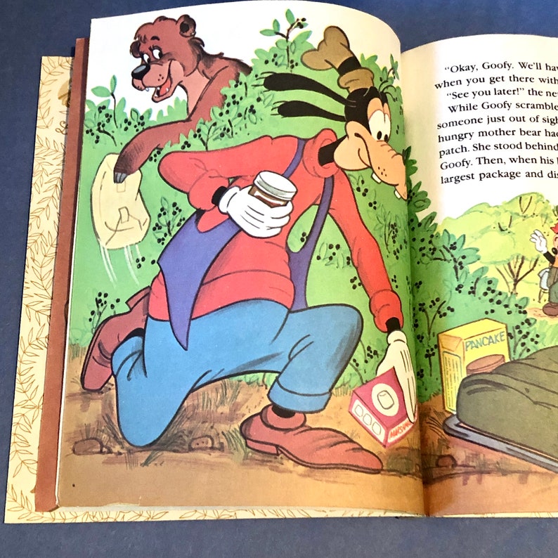 Walt Disney's Mickey Mouse and Goofy the Big Bear Scare - Etsy