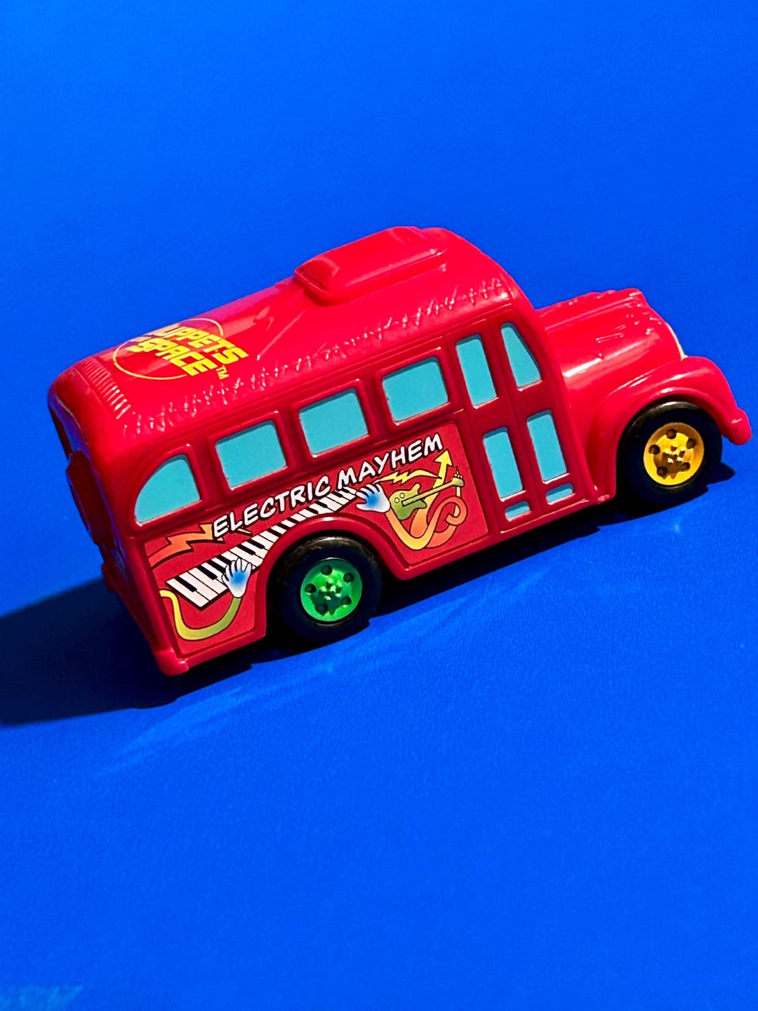 Electric Mayhem School Bus Muppets From Space 1999 Plastic Viewer Wendy ...