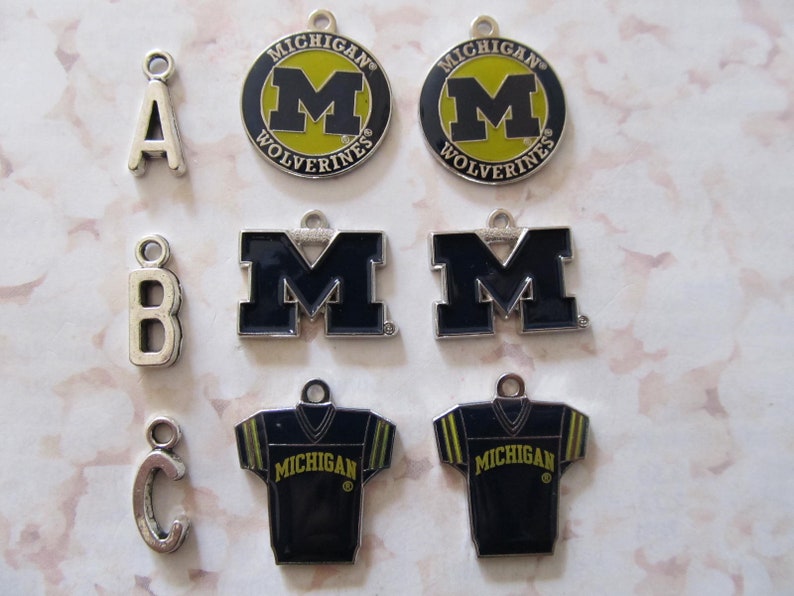 University of Michigan Wolverines Logo Dangle Charms 2pcs | Etsy
