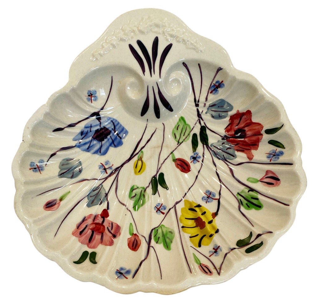 1940s Blue Ridge Southern Pottery Shell-shaped Serving Dish With Floral ...