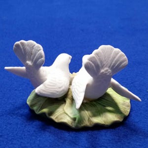 Lefton Doves Figurine / Lefton 05134 / 1985 Lefton Figurine / Vintage ...