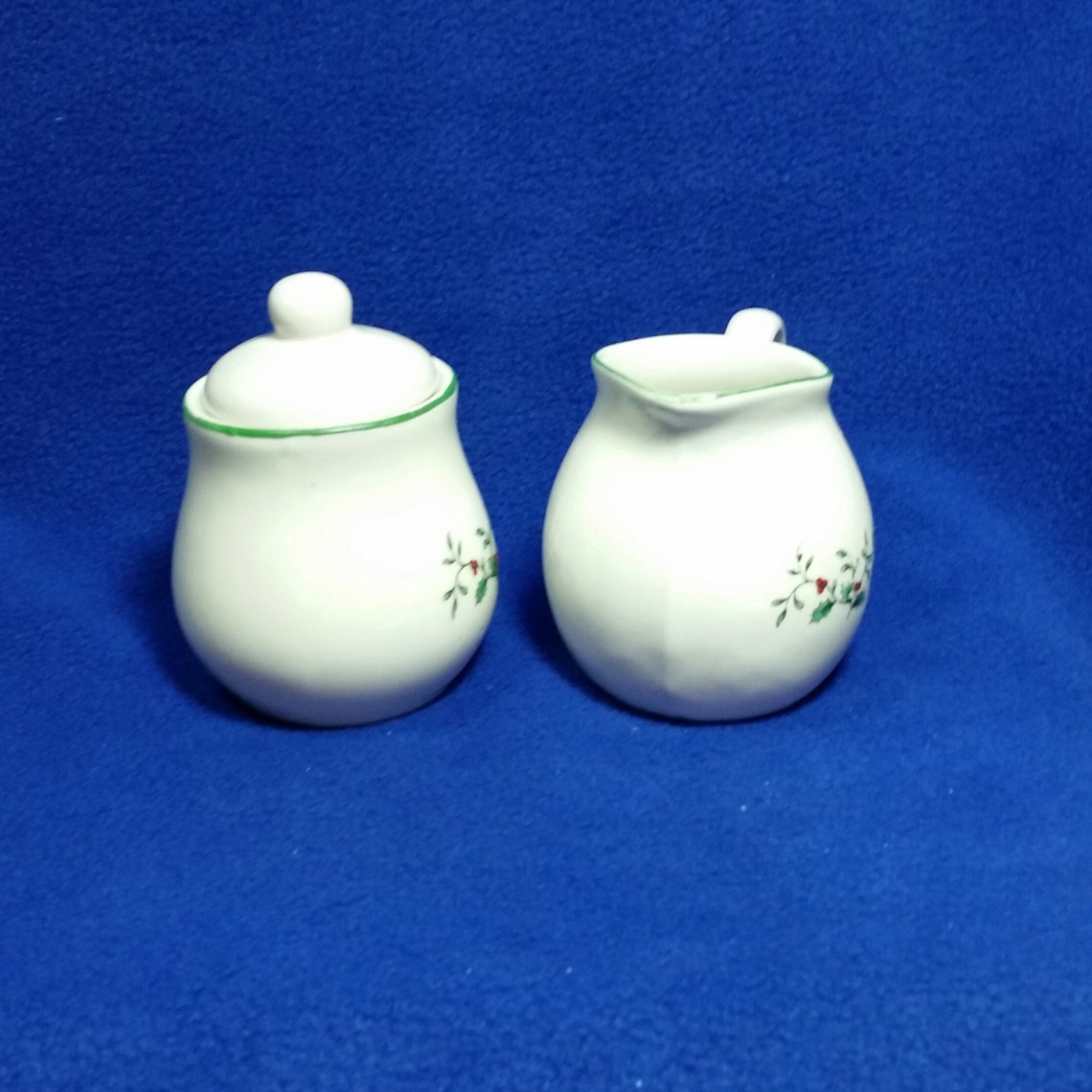 Vintage Christmas Holly Sugar Bowl and Creamer Set by Royal - Etsy