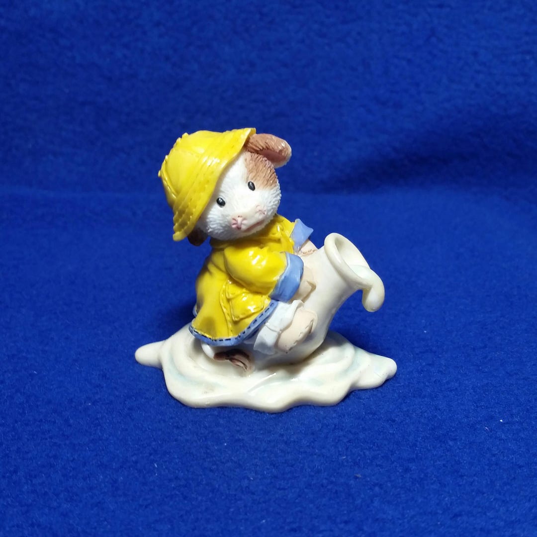 Mary's Moo Moos "when It Rains It Pours" Figurine / Enesco 296880 / Cow ...