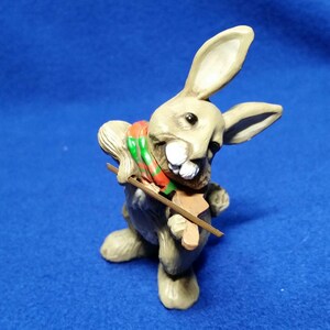 Hallmark "the Friendly Fiddler" Ornament / QX434-2 / 1981 Hallmark ...