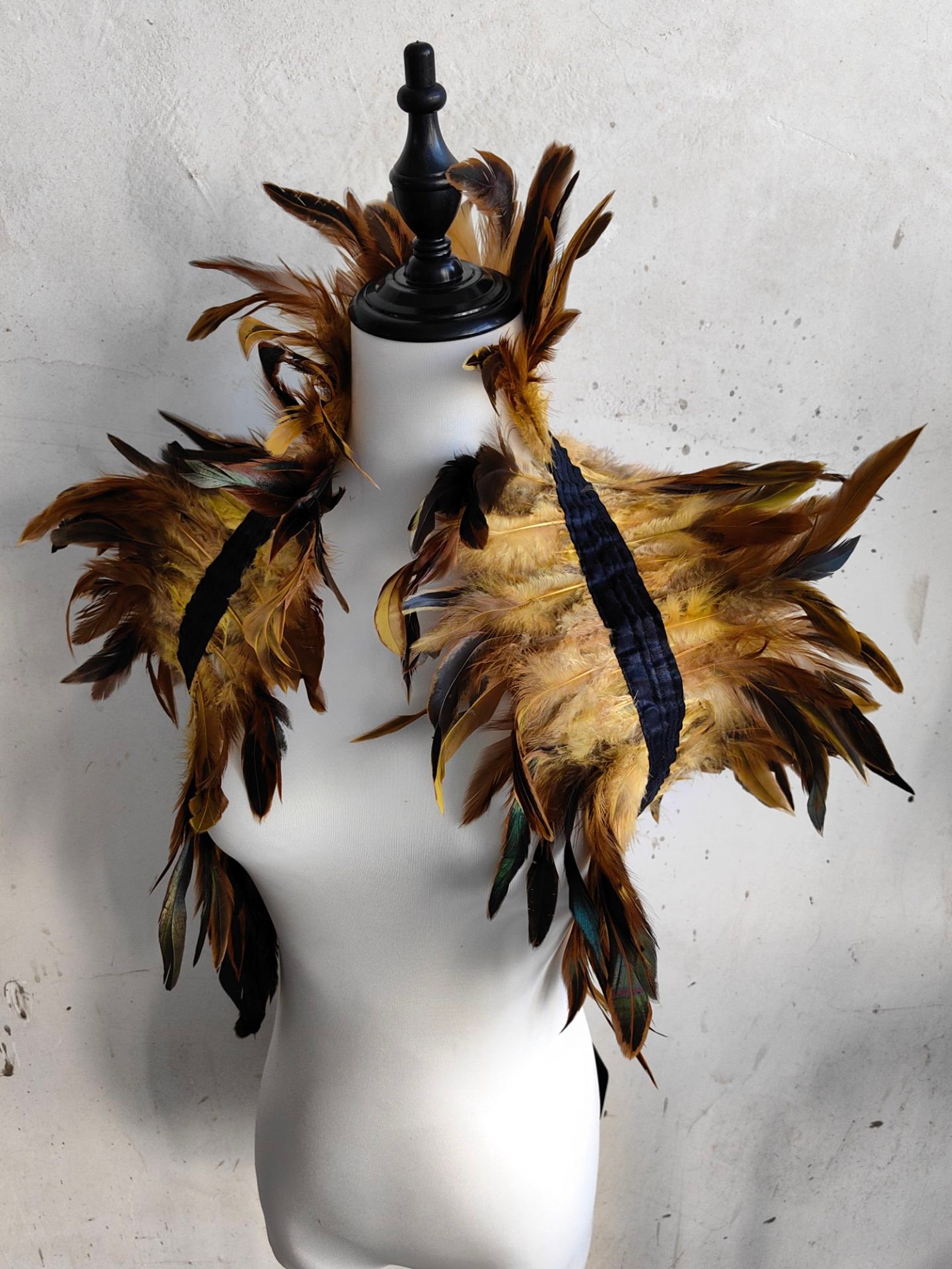 Deluxe Yellow Feather Collar or Cape, Fantasy Feather Collar for Events ...