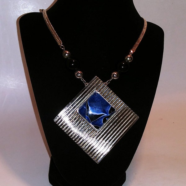 Big Pendant Necklace - Etsy