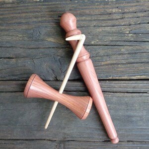 Basque Spindle & 9" Nostepinne - Matching Pair - Drop Spindle - El Huso ...
