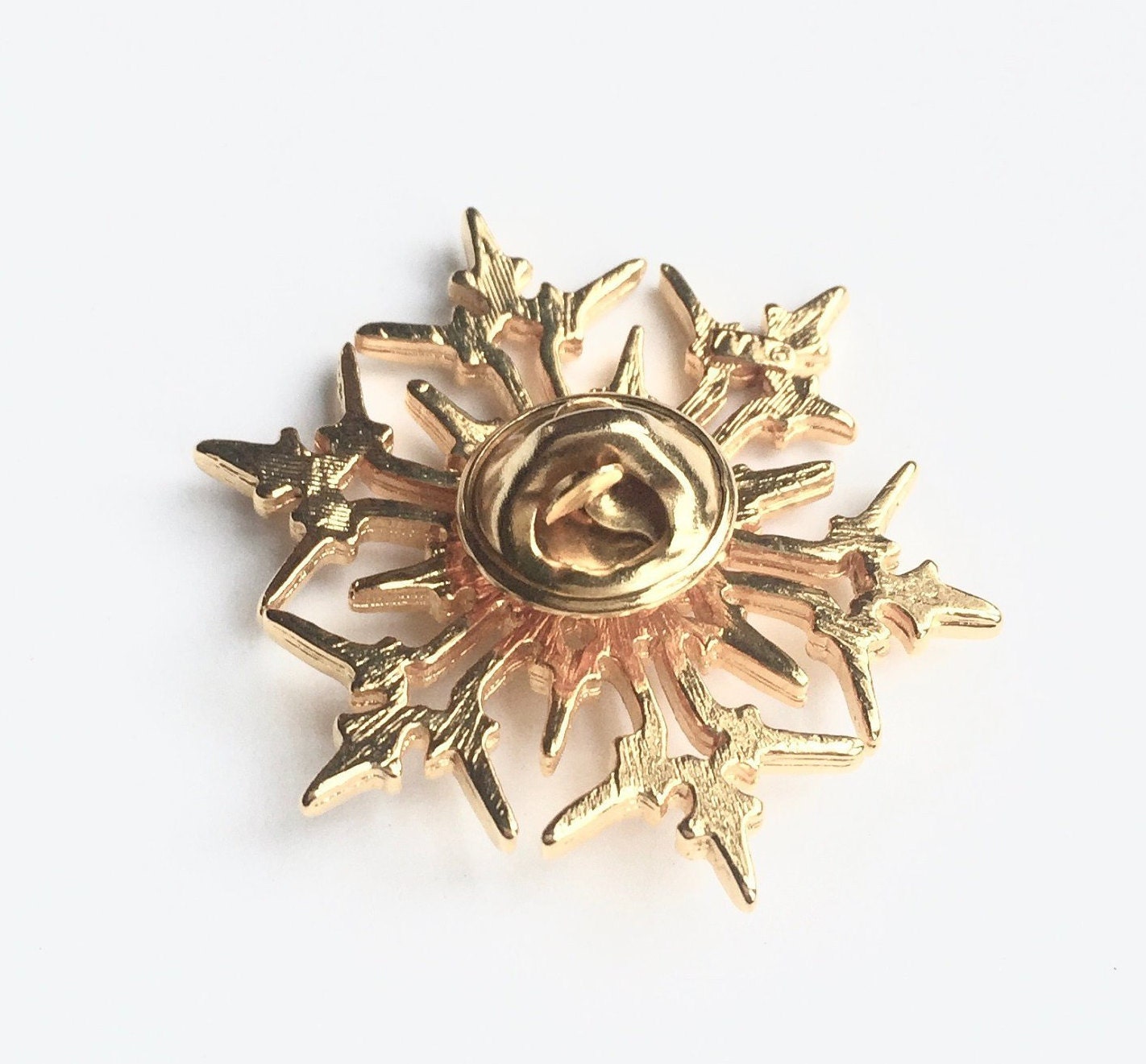 Gold Tone Snowflake Lapel Pin Designer Signed JJ Vintage 1970s | Etsy