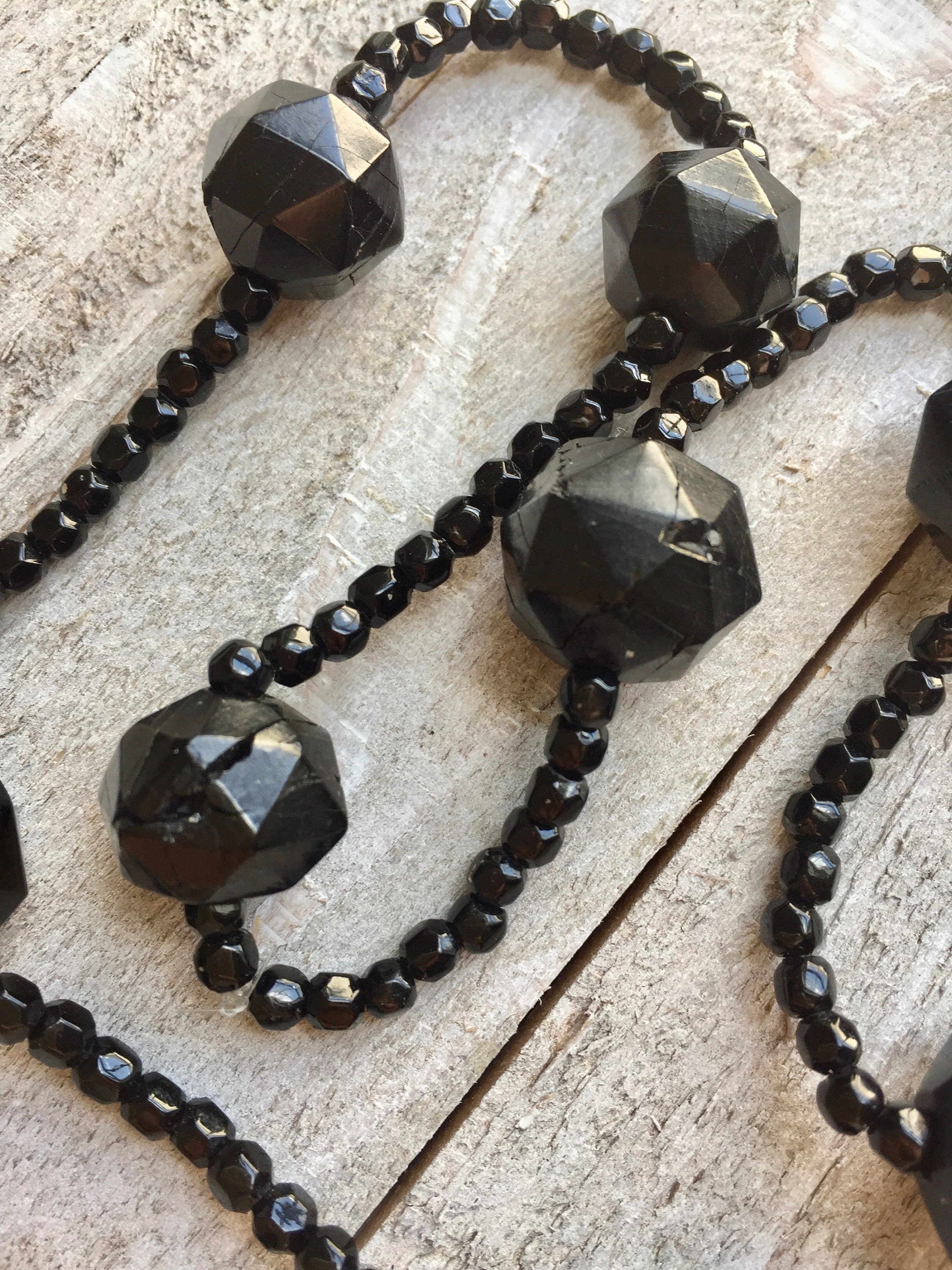 12 Faceted Top Antique Victorian Jet Black Dangles Beads 13mm Craft ...