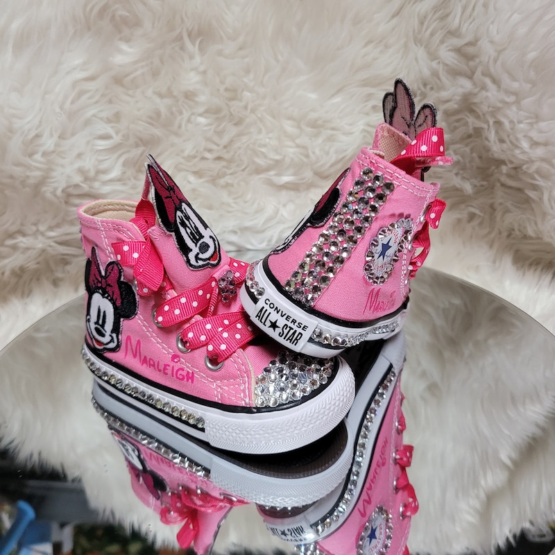 Minnie Mouse Converse - Etsy