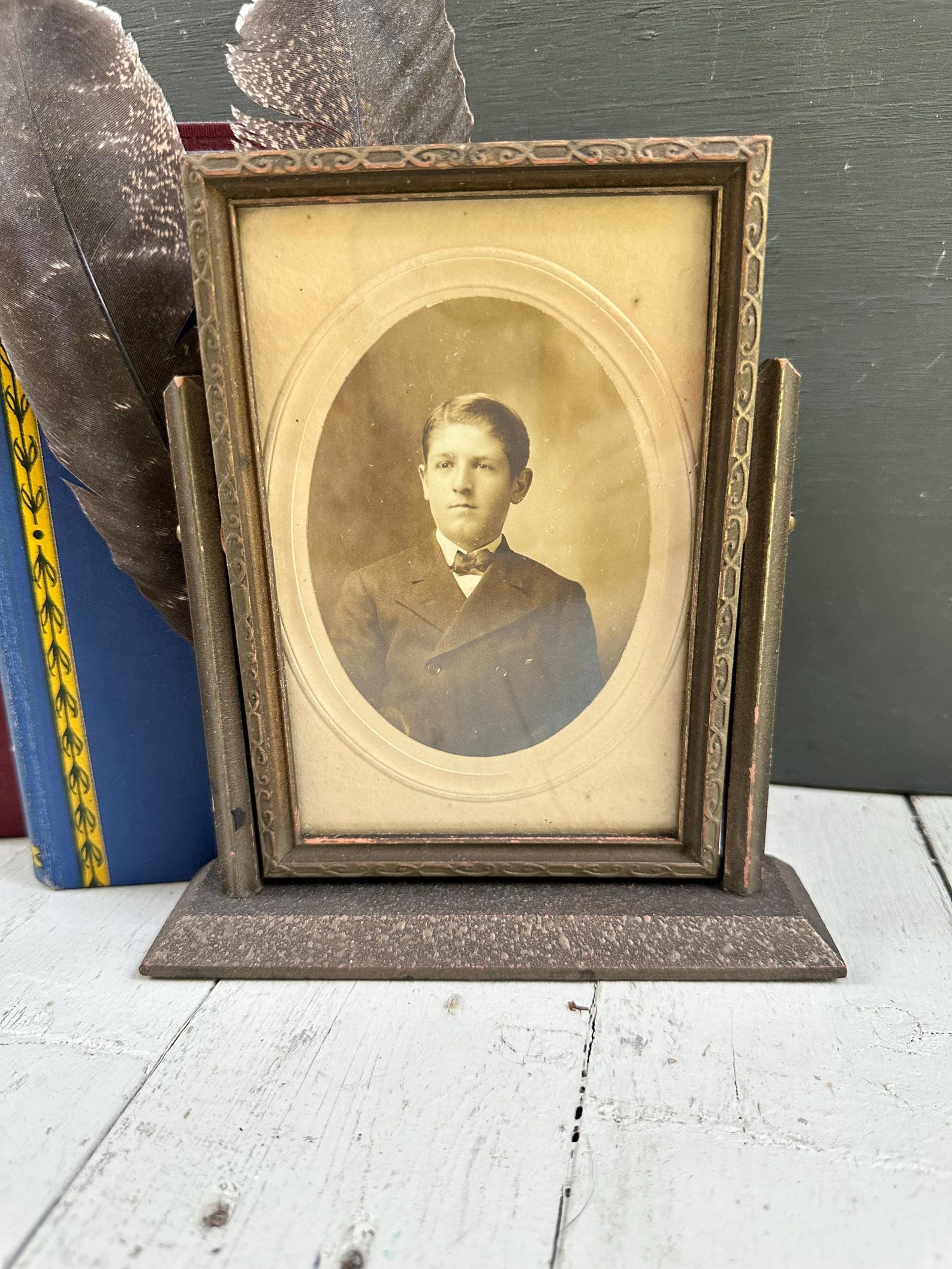 Antique 1920s Art Decor Frame With Photograph Carved Ornate Wood Gold ...