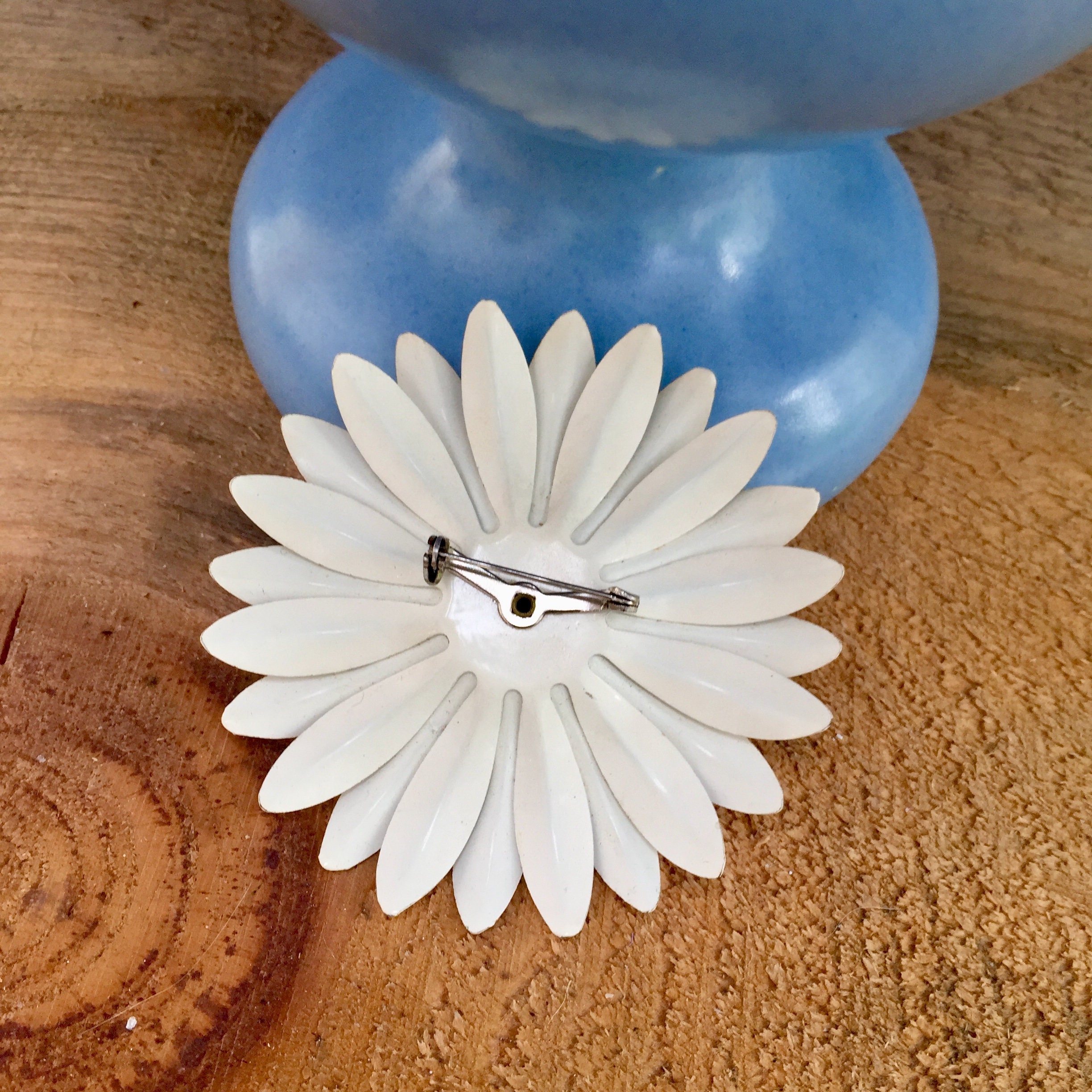 Vintage 1960s Daisy Pin, Large Flower Pin, Large Enamel Flower Pin ...