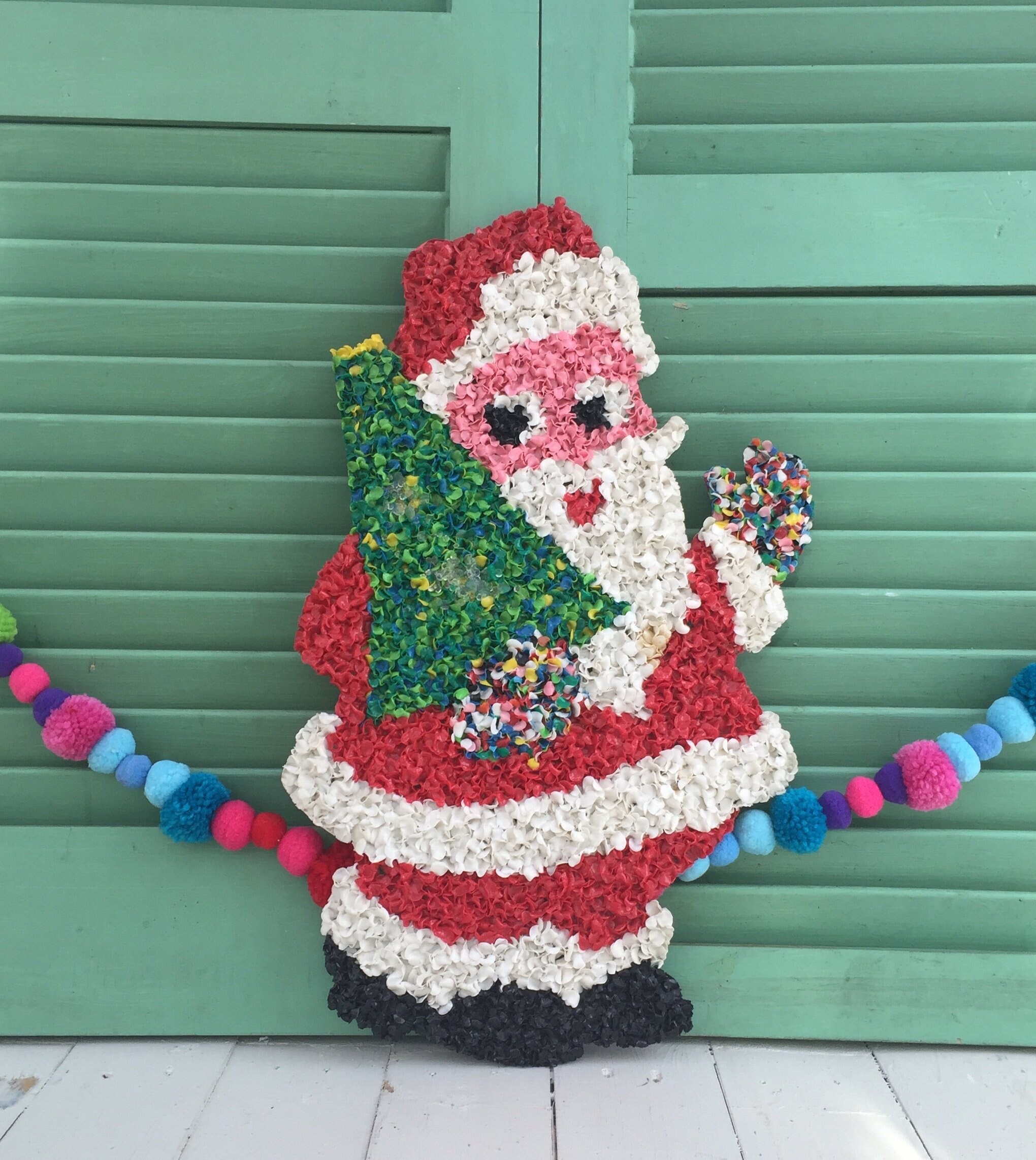 Vintage 1970s Melted Popcorn Santa Wall Hanging, Vintage Melted Popcorn ...