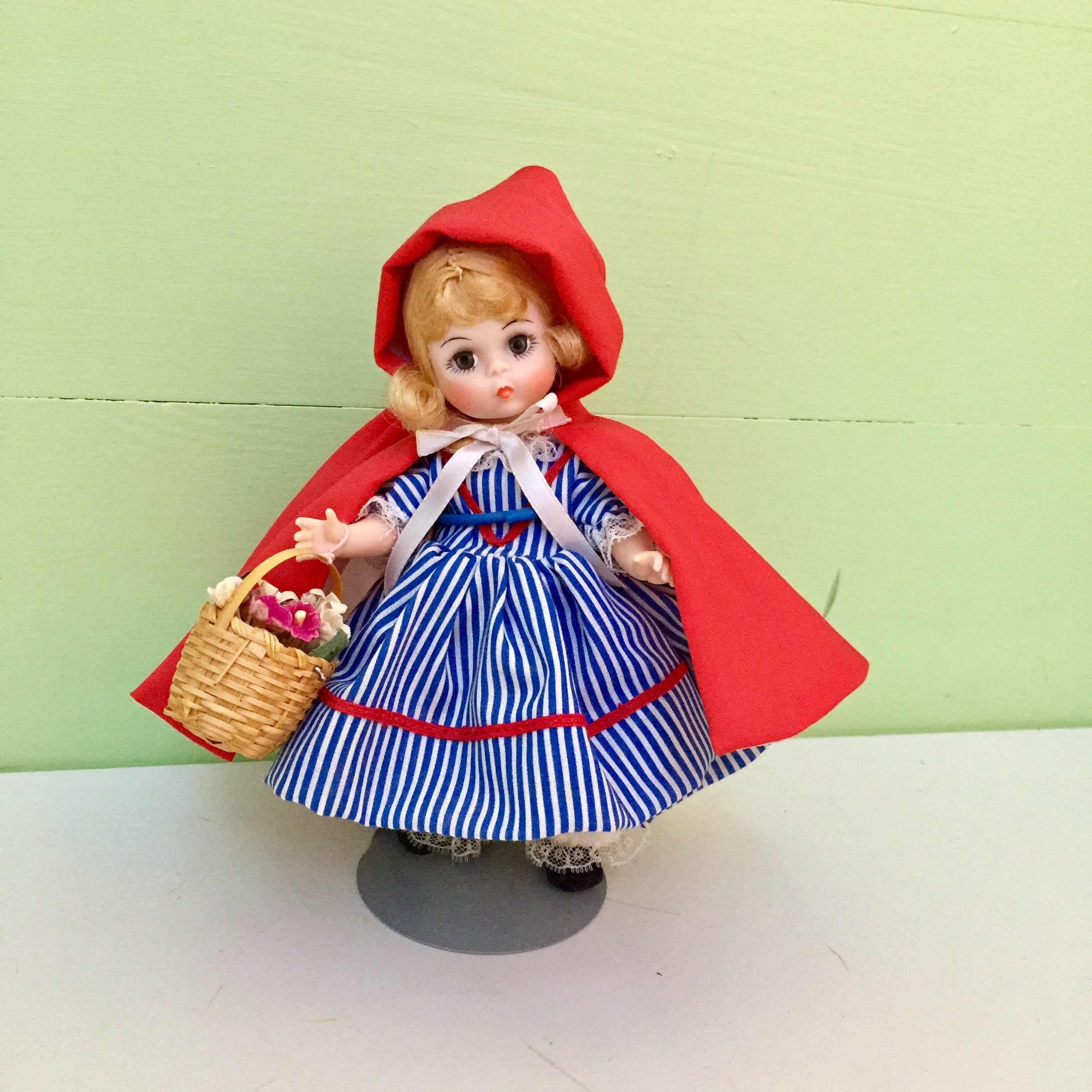 Vintage 1970s Madame Alexander Little Red Riding Hood Doll, Vintage ...