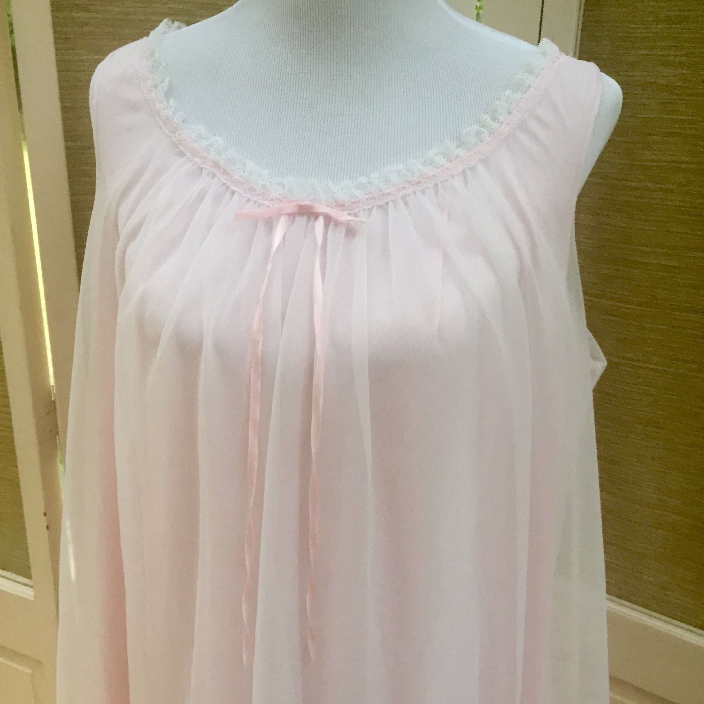 Vintage 1960s Vanity Fair Nightgown, 60s Lingerie, Vintage Pink Nightie ...