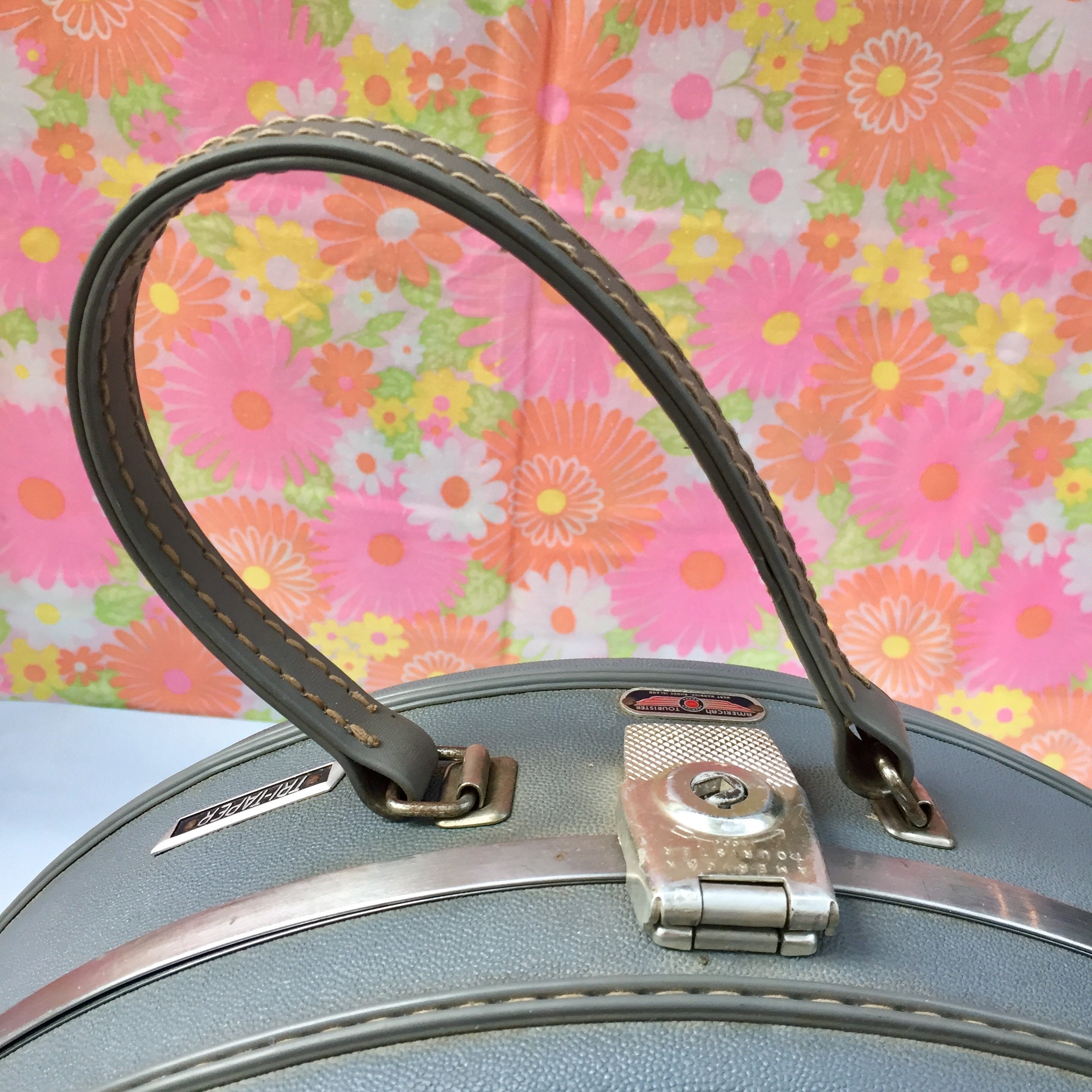Vintage American Tourister Round Suitcase, Vintage Blue Round Suitcase ...