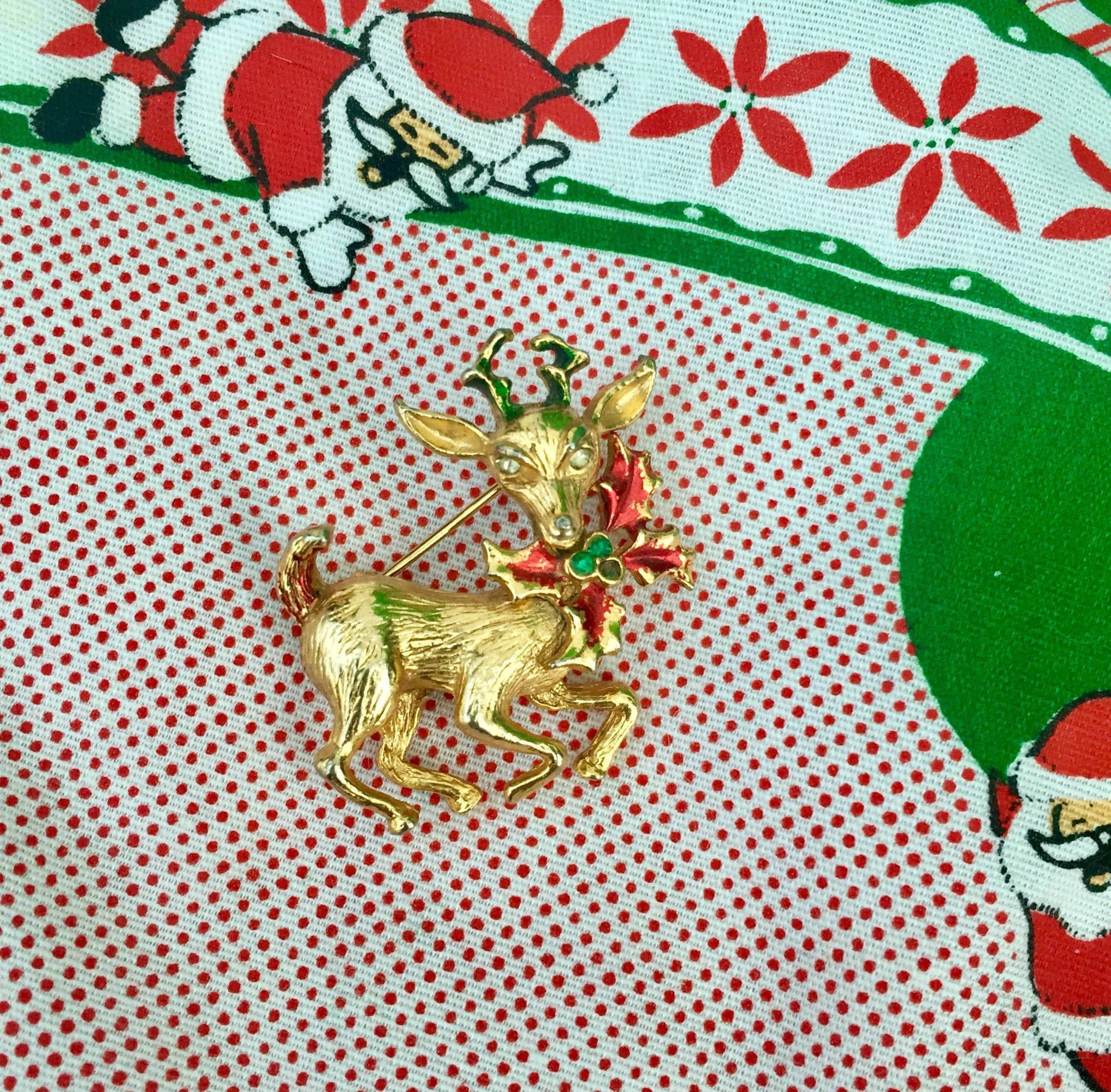 Vintage Reindeer Pin, Vintage Reindeer Brooch, Vintage Christmas Jewelry