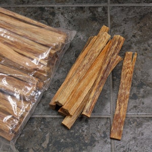 Rope Handle Wrought Iron Fatwood Holder - Natural Firestarter ...