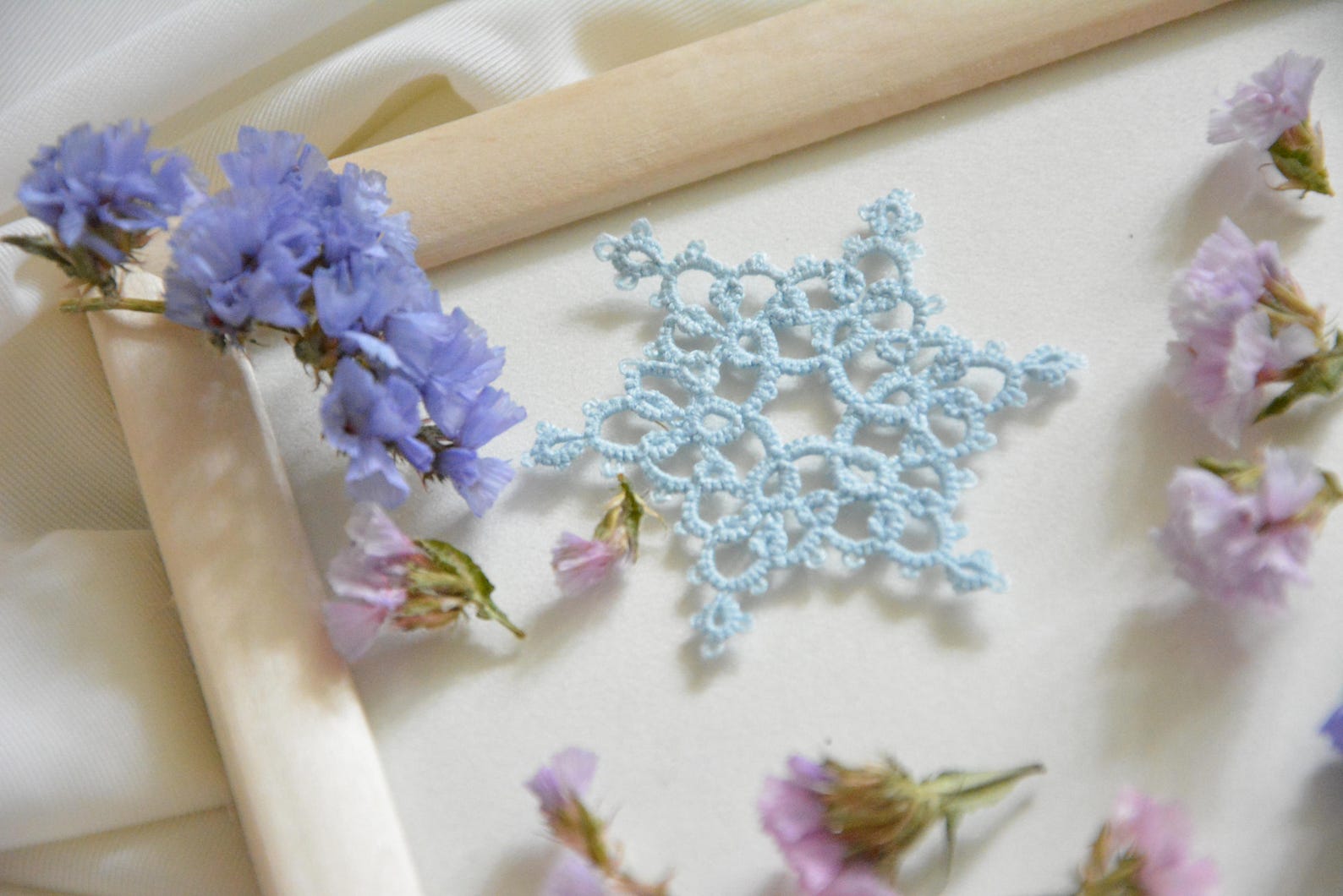 Lace Snowflakes Christmas Tree Decoration Tatted Snowflake - Etsy