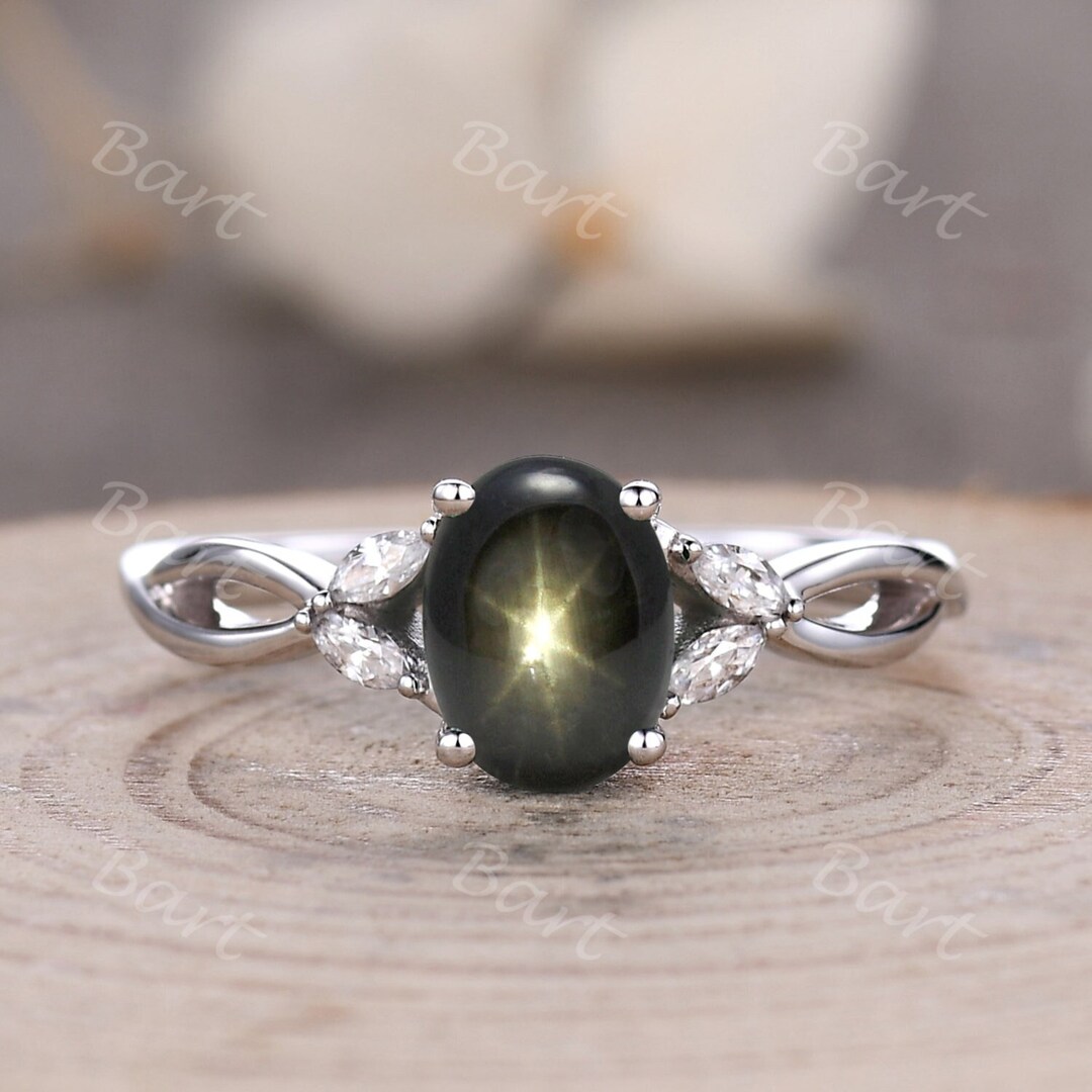 Oval Black Star Sapphire Ring, Vintage Black Star Sapphire and ...