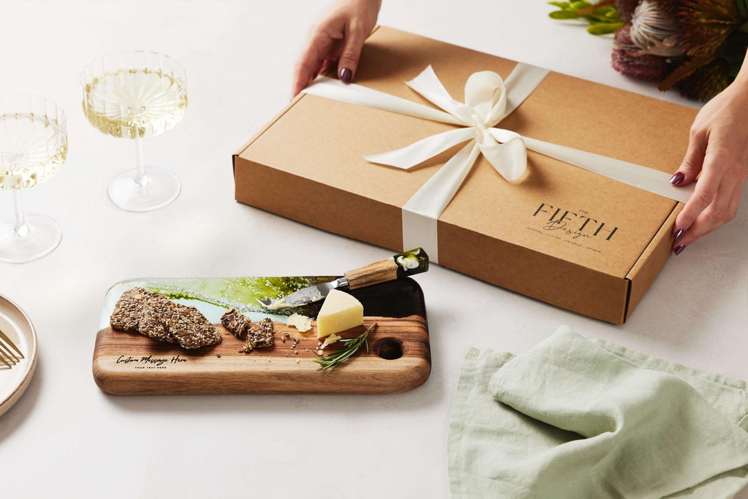 Personalized Chopping Board Gift Set, Christmas Gift for Wife or Mum ...