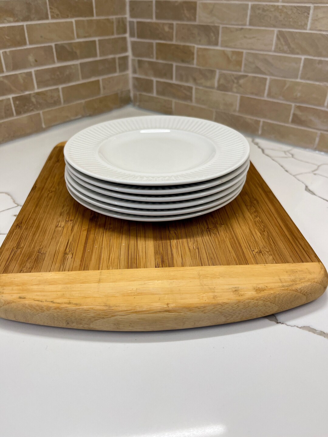 Athena Johnson Bros Ironstone Bread and Butter Plates (6) Johnson Bros ...