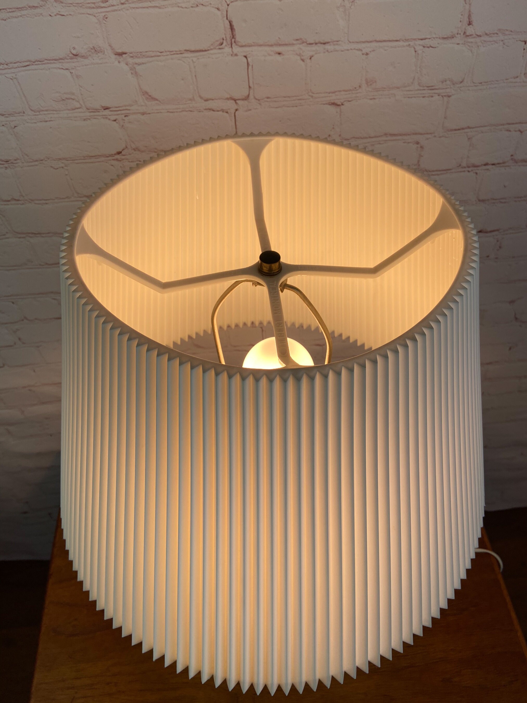 Gilbert Softlite Lamp Lucite Table Lamp White Plastic Table - Etsy.de