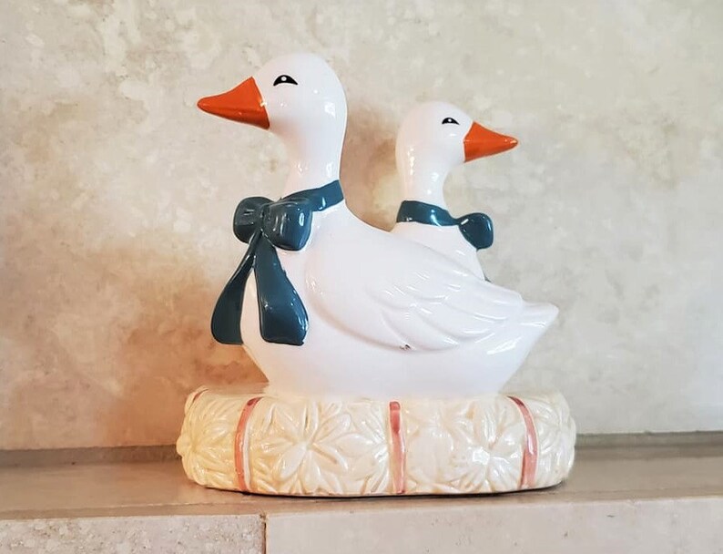 Vintage Ceramic Ducks Napkin Holder White With Blue Ribbons - Etsy