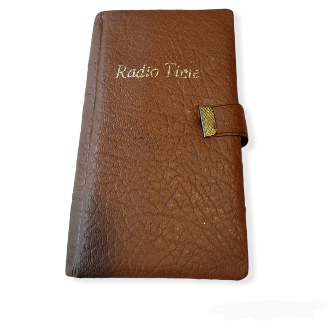 Vintage Four Star Radio Time Travel Clock Radio Model 3535 Hong Kong ...