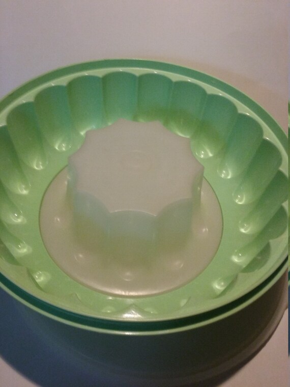 Vintage Tupperware Gelatin Mold - Etsy