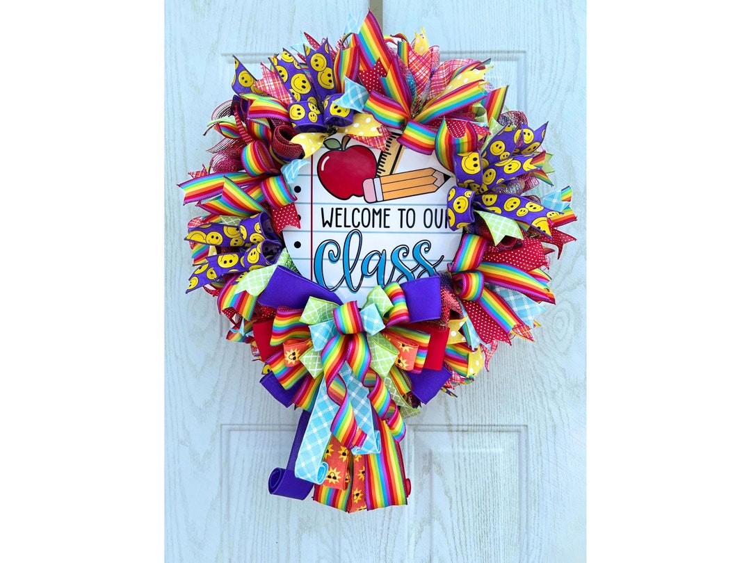 Back to School Teacher Wreath | Classroom Door Decor | Rainbow Welcome ...