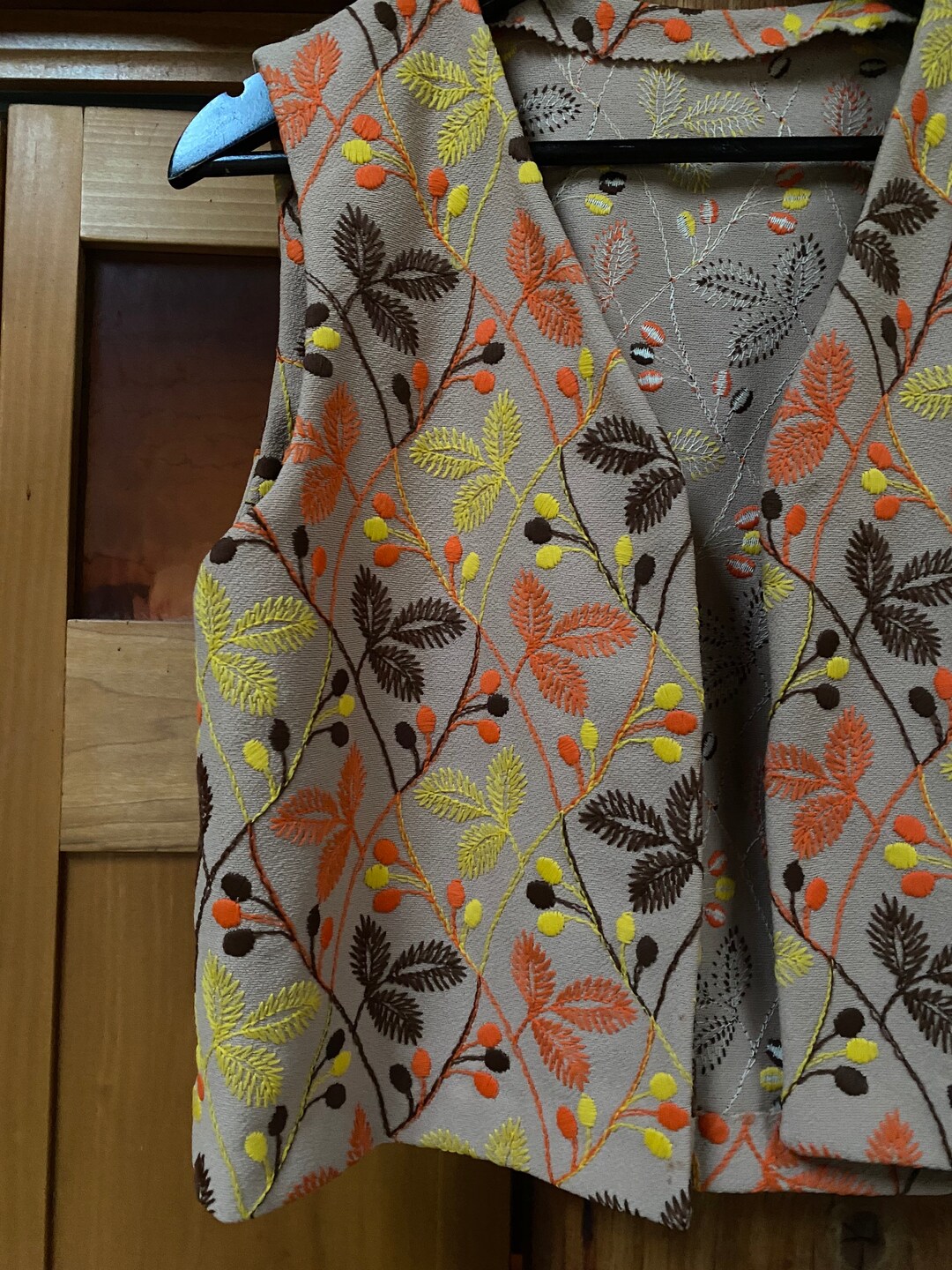 Vintage Embroidered Leaf Vest — Autumn Vibe - Etsy
