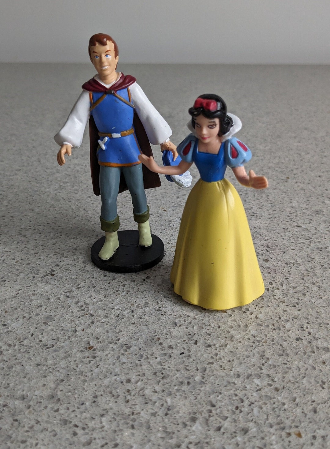 Collectible Set of 2 Snow White and Prince Action Figures/collectible ...