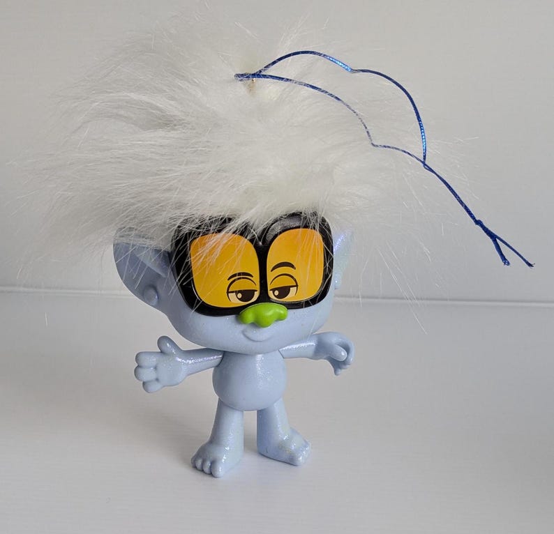 Dreamworks Trolls World Tour Rappin'tuny Diamond Doll With Scepter ...