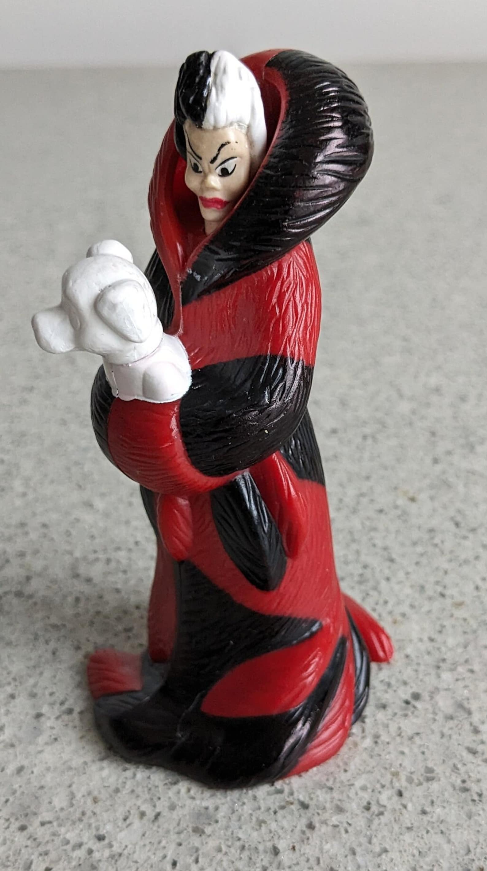 Disney’s ‘101 Dalmatians’ Cruella De Vil Action Figure/ Cruella De Vil ...