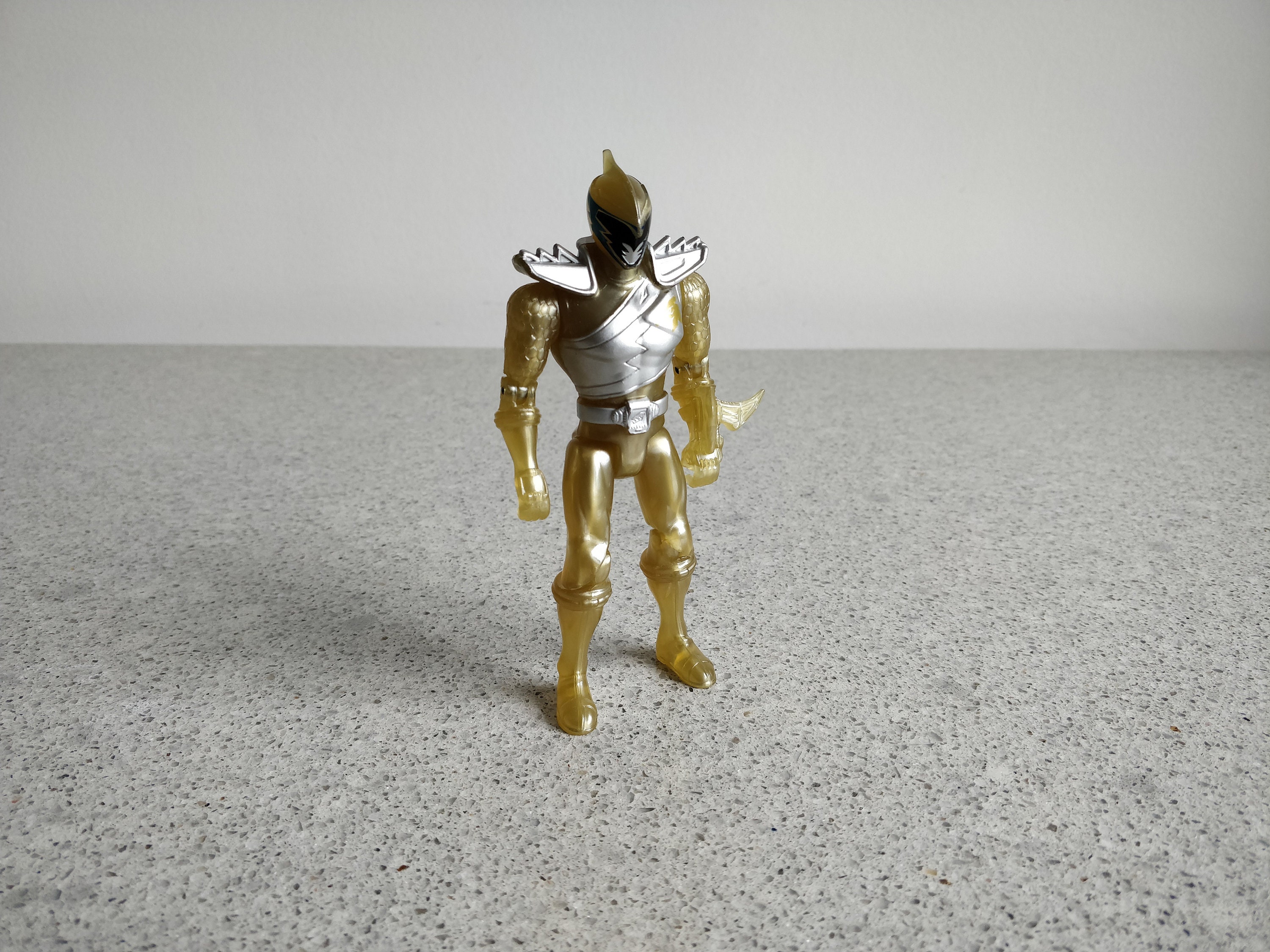 Power Rangers Mystic Force Gold Ranger Toys