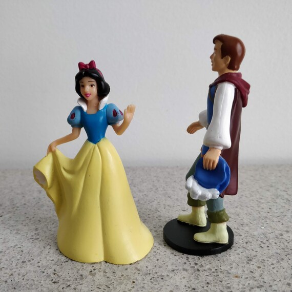 Collectibles Memorabilia Collectible Snow White and Prince Action ...