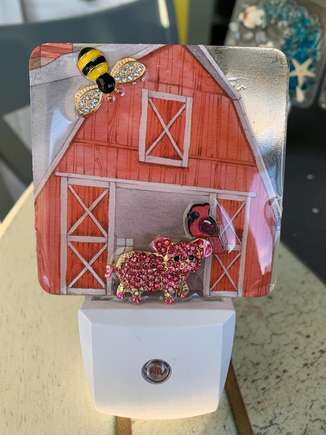 Red Barn With Pig and Cardinal Led Dusk to Dawn Night Light - Etsy