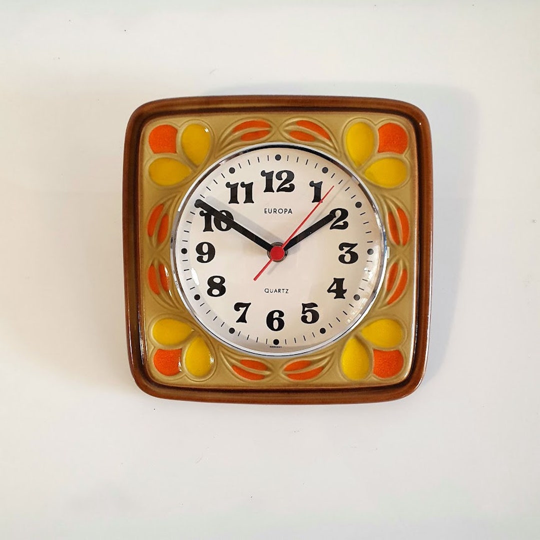 Vintage Ceramic Wall Clock With Stunning Glazed Finish Floral Design ...