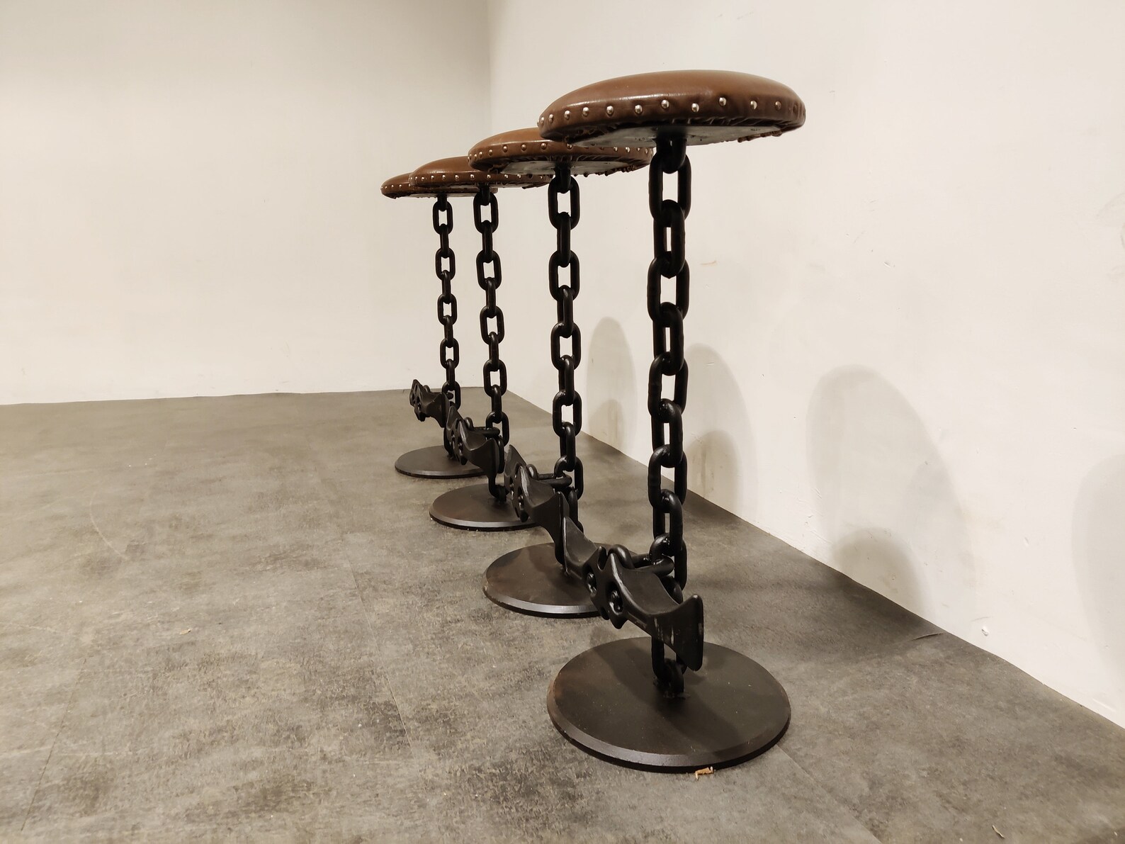 Chain Link Brutalist Bar Stools 1970s Vintage Leather Bar - Etsy