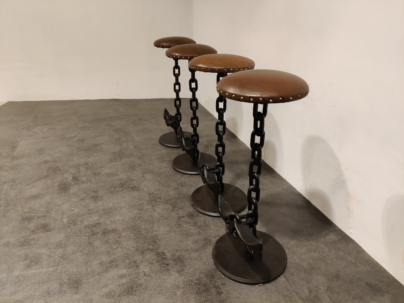 Chain Link Brutalist Bar Stools 1970s Vintage Leather Bar - Etsy