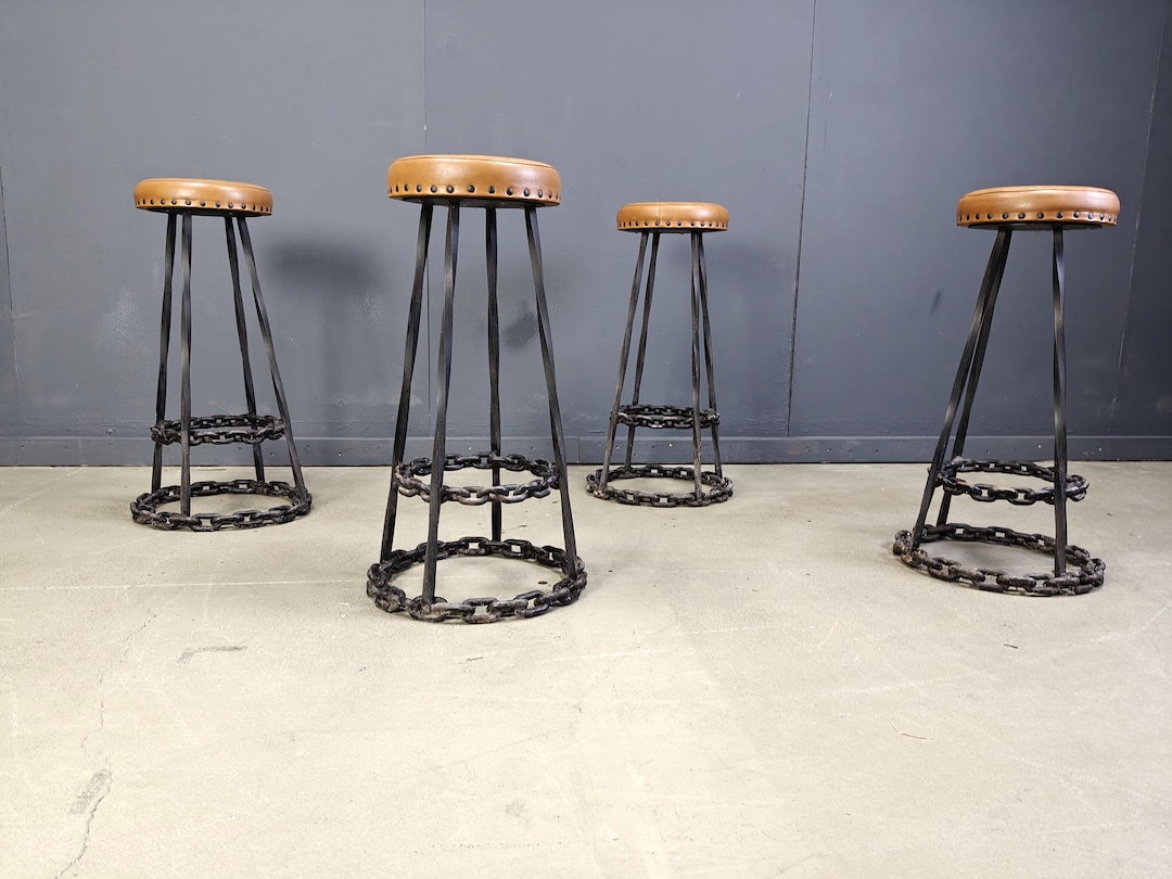 Brutalist Chain Link Bar Stools, 1970s - Set of 4 - Vintage Leather Bar ...