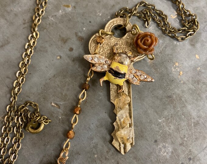 Vintage and Antique Altered Necklaces - Etsy