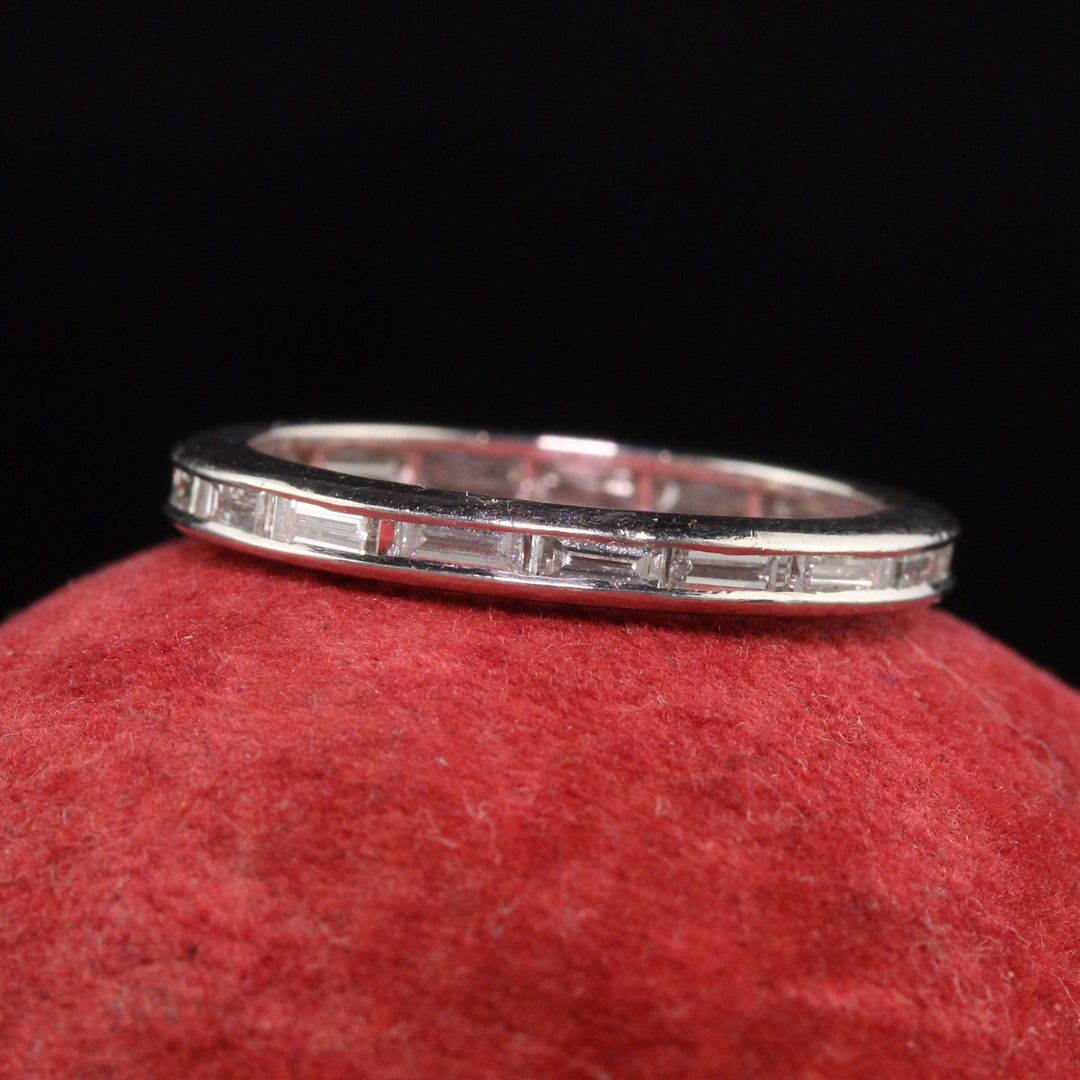 Baguette eternity band platinum store