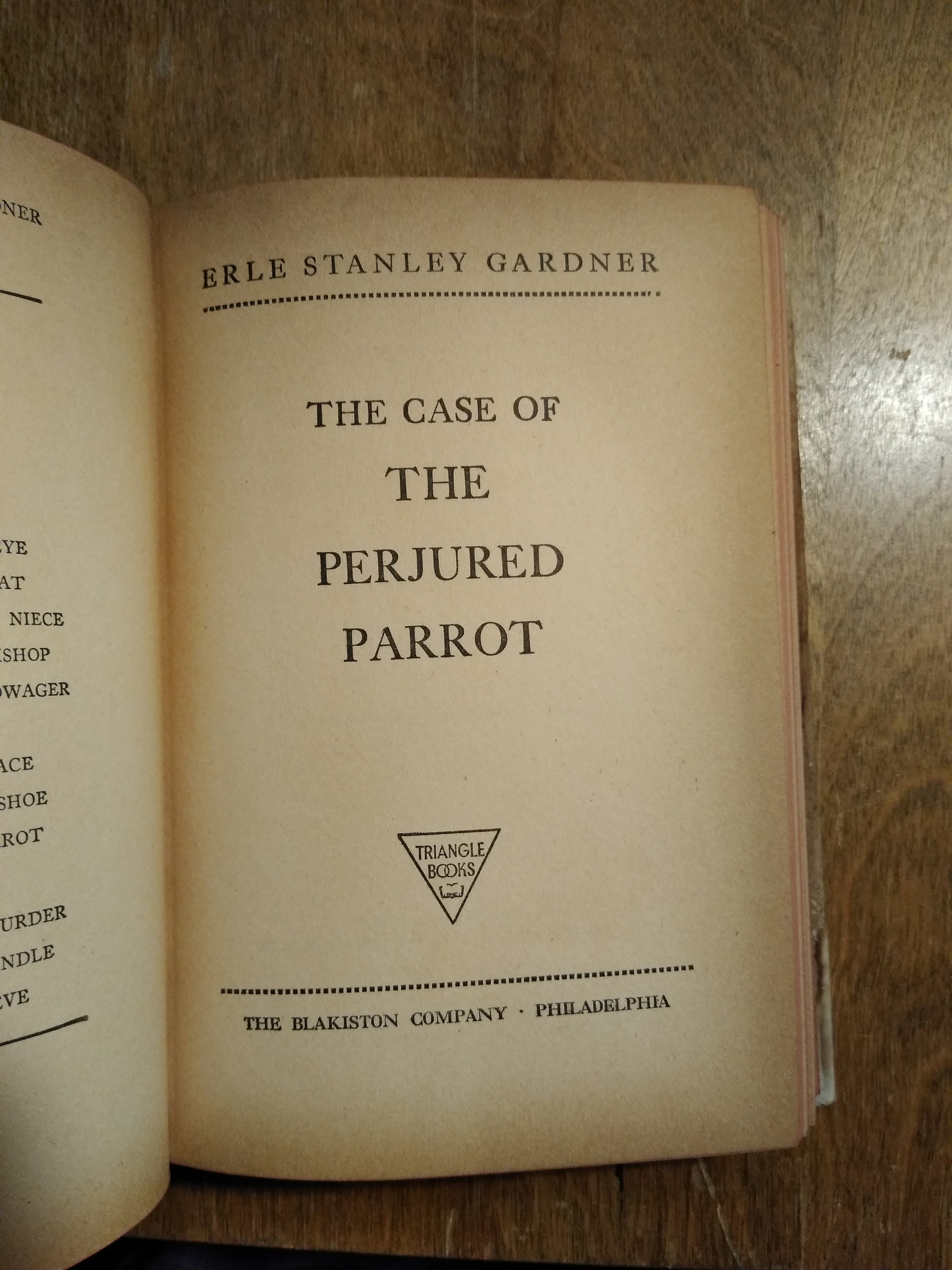 The Case of the Perjured Parrot Triangle Books Erle Stanley Gardner ...